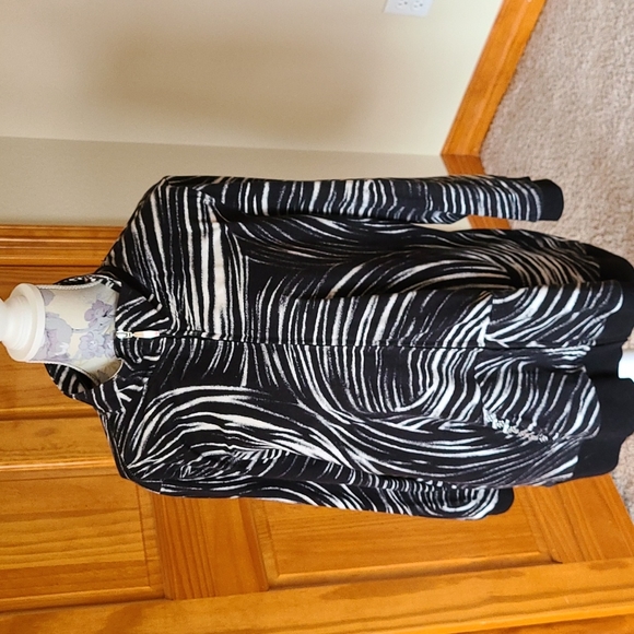 Onque Woman | Jackets & Coats | Onque Woman Zippered Zebra Jacket 2x ...